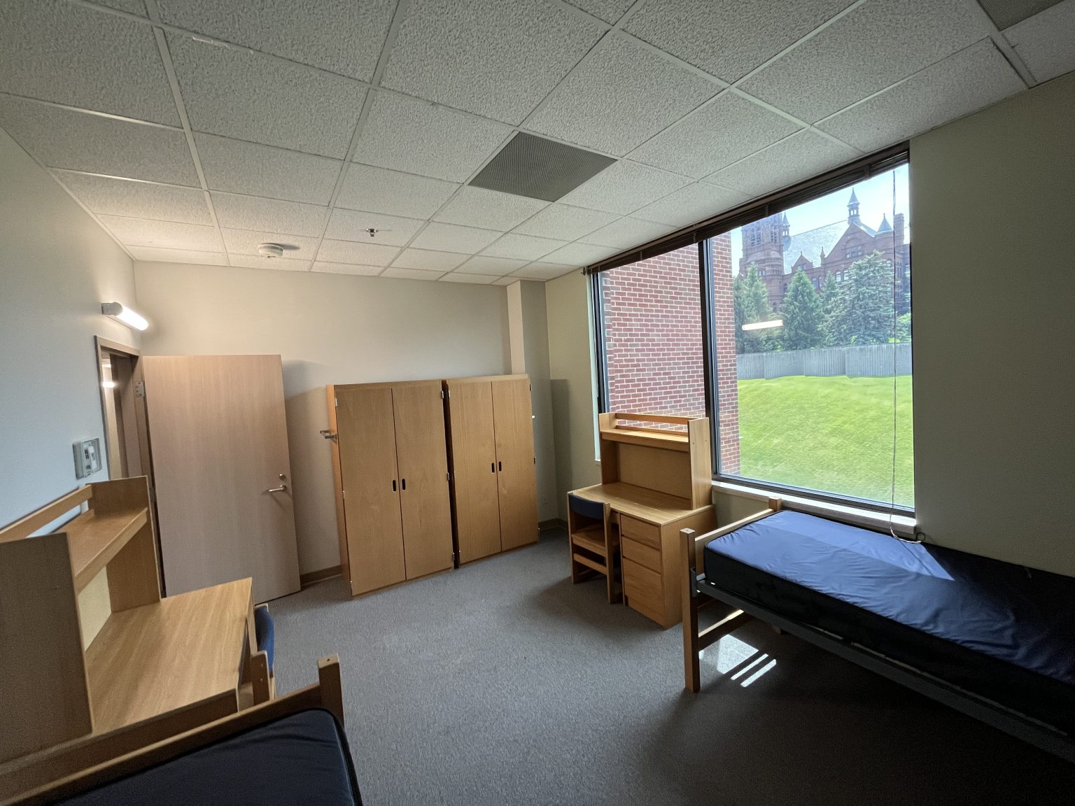 Residence Halls - Housing – Syracuse University